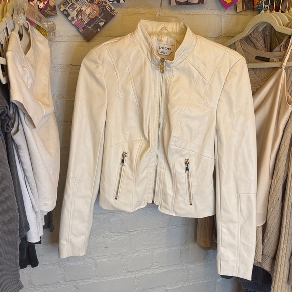 bebe | Jackets & Coats | Bebe White Leather Faux Jacket Sleek Design ...